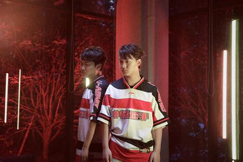 Persaingan Nike Dan Li Ning Di Ranah Esports Tiongkok Id