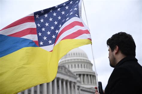 Сенат США має затвердити законопроєкт про пакет допомоги Україні 7 лютого подробиці