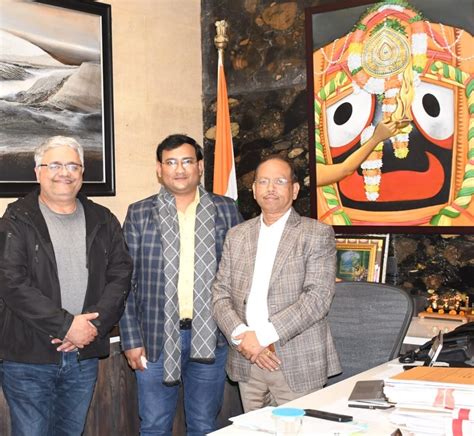 Ias Manoj Ahuja The 1990 Batch Ias Officer Manoj Ahuja Has Been Appointed As The Chief