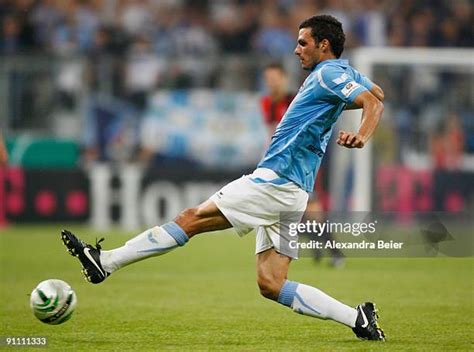 117 Mathieu Beda Photos And High Res Pictures Getty Images