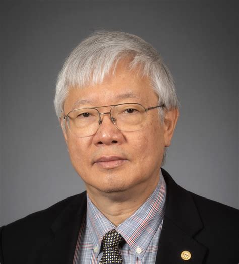 Andrew Mosedales Instagram Twitter And Facebook On Idcrawl