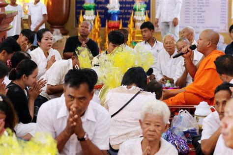 រូបថតប្រចាំសប្តាហ៍៖ រូបភាពស្អាតៗ នៃពិធីបុណ្យភ្ជុំបិណ្ឌ ឆ្នាំ២០១៩ ក្រសួងព័ត៌មាន