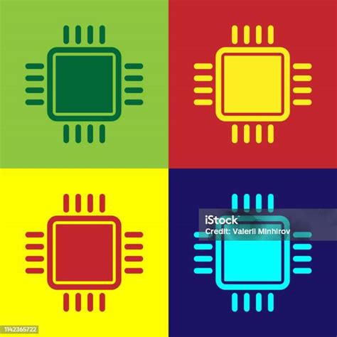 컬러 배경에 고립 된 마이크로 회로 Cpu 아이콘 컬러 컴퓨터 프로세서 회로 기판 기호가 있는 칩 또는 Cpu 마이크로 프로세서
