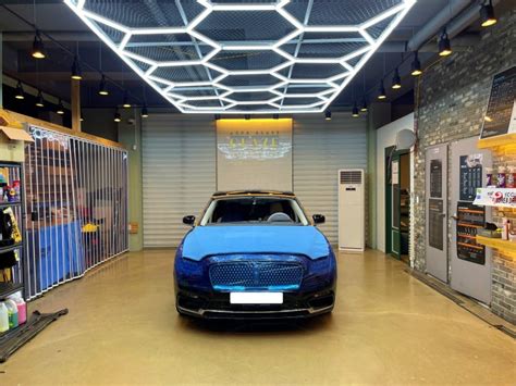 스톤칩으로 파손 된 링컨 컨티넨탈 전면 유리 교체 및 앞유리 썬팅 교환 자차 보험으로 수리 네이버 블로그