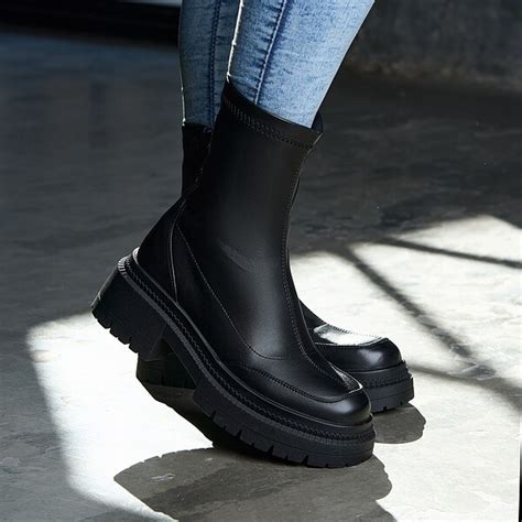 دیوید جونز بوت