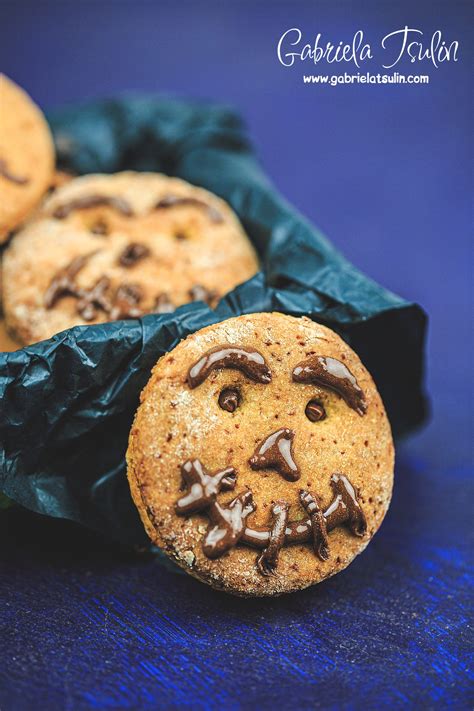 Helloween бисквити Gabriela Tsulin