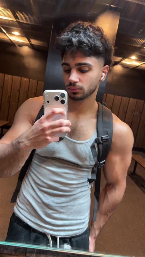 Arian Arianfzn S Videos With оригинальный звук Awaykenn Awxyeknn