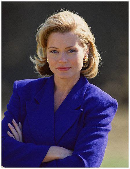 Pin By Németh Jocó On Sheree J Wilson Beautiful Women Bob