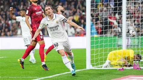 Real Madrid 3 1 Sevilla Luka Modric Lucas Vazquez And Explore O