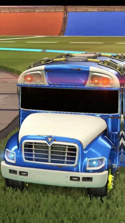 КАК ПОЛУЧИТЬ БЕСПЛАТНЫЙ АВТОБУС ИЗ ФОРТНАЙТ В РОКЕТ ЛИГЕ Youtube