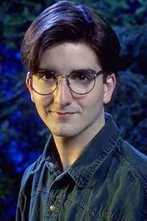Are You Afraid Of The Dark Star Unrecognisable In Hunky Transformation