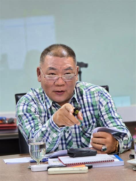 รองอธิการบดีประ มหาวิทยาลัยราชภัฏราชนครินทร์ ศูนย์บางคล้า