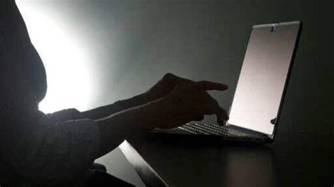 Users Report Privacy First Search Engine DuckDuckGo Not Working In India