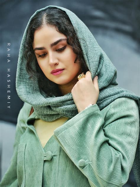 هانیه غلامی از نمایش‌های کوتاه حمایت کرد حضور بازیگر با استایل کژوال