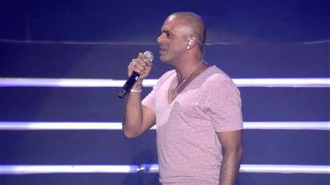 אייל גולן אני מקווה מתוך ההופעה החיה פעם בחיים Youtube Music