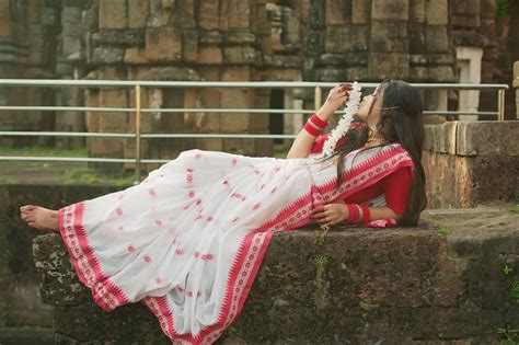 Ritika Roy 🥀🦢 Instagram