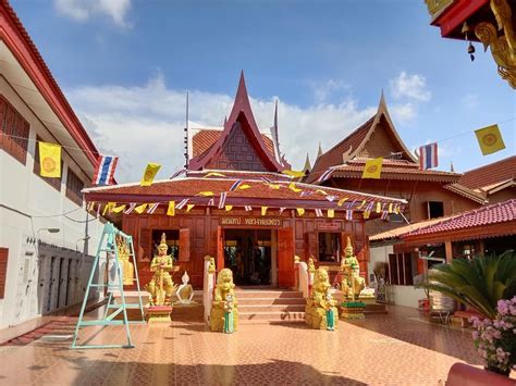 พ วัดห้วยโรง จังหวัดอ่างทอง บารมีหลวงพ่อเพชร หลวงพ่อพายัพ