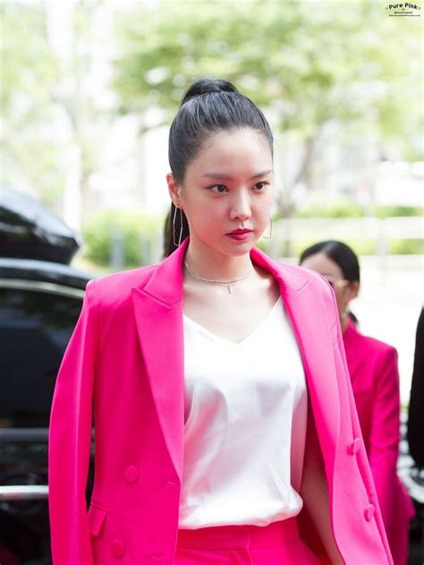 Son Na Eun Apink 180717 Imsosick
