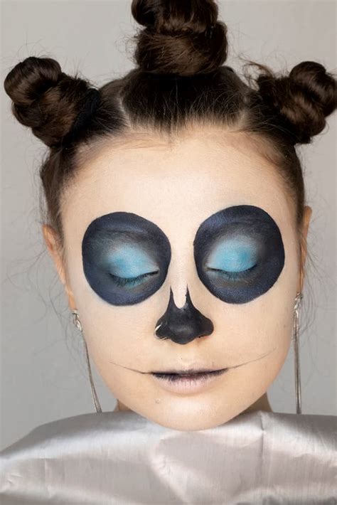 How To Do Day Of The Dead Makeup Step By Step Saubhaya Makeup