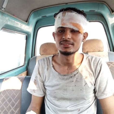 ببطولة نادرة مواطن ينقذ 7 أشخاص من محرقة باص النقل الجماعي في أبين