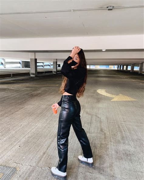 Amelie 22 On Insta Fashion Inspo Outfits Fashion Leather Pants