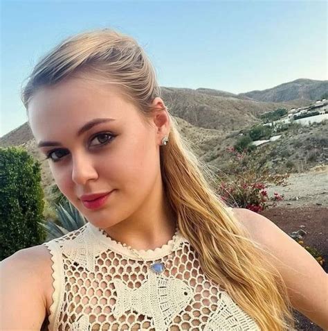 Blonde Wants It On A Table Blonde Wants It On A Table Publicagent Agent Beautifulgirl