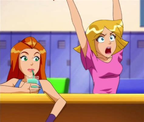 Pin By Batman On Totally Spies Cartoon Profile Pictures Totally Spies Nickelodeon