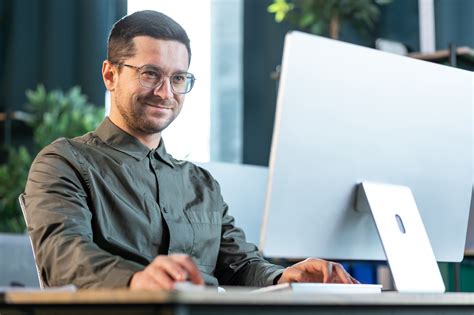8 Best Sales Performance Management Software For 2025