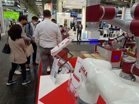 Jaka Robotics On Linkedin Cobot Industry40 Automationsolutions Machinery Jaka Jakarobotics…