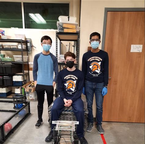 Vex Robotics Competition Season Summary THE ROBOSPARTANS