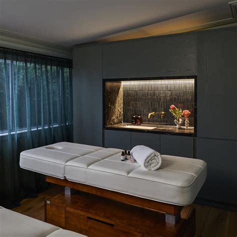 Home Osborn House Est 1892