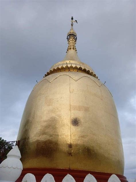 ပုဂံရှိ နာမည်ကျော်ဗူးဘုရား မိုးကြိုးထိမှန်ကာ ပျက်စီးမှုများရှိ Ayeyarwaddy Times