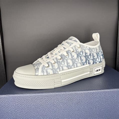Dior B32 Low Top White And Navy Blue Oblique Depop
