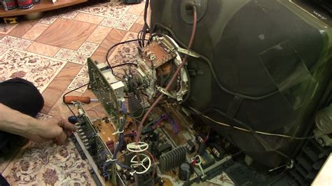 Что ценного можно вытащить из старого телевизора Павел Черепнин Ремонтируем и строим Дзен