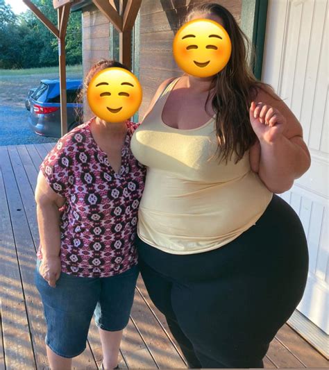 175 Best R Boberrybbw Images On Pholder Boberry Showing Her Fat Ass