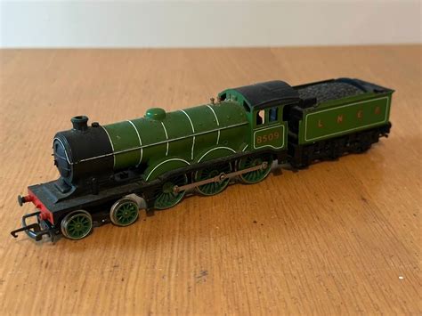 Hornby Oo Gauge R866 B12 Class B12 4 6 0 8509 In Lner Green Tested