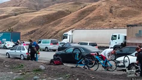 რუსებს ზემო ლარსზე საქართველოს საზღვრის ფეხით გადაკვეთის უფლება მისცეს Metronome Ge