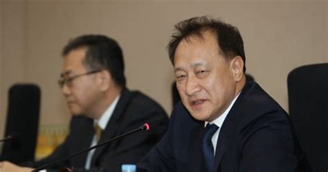 주러대사 푸틴 김정은에 남북관계 진전·북미대화 지속 강조