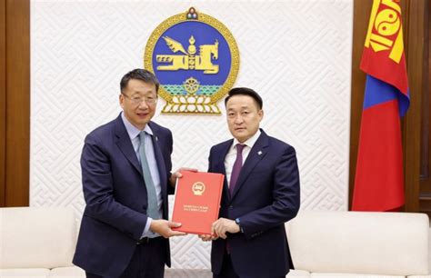 Хот тосгоны эрх зүйн байдлын хуулийг хэрэгжүүлэх хугацааг нэг жилээр хойшлуулах санал гаргалаа