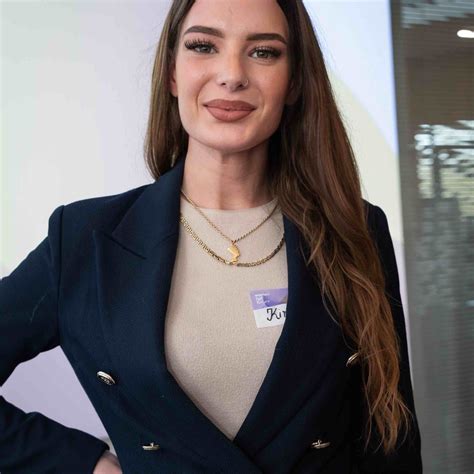 Kim Siebel Geschäftsführerin Und Ausbilderin Allfinanz