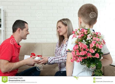 Son Surprises Mom On Mother S Day