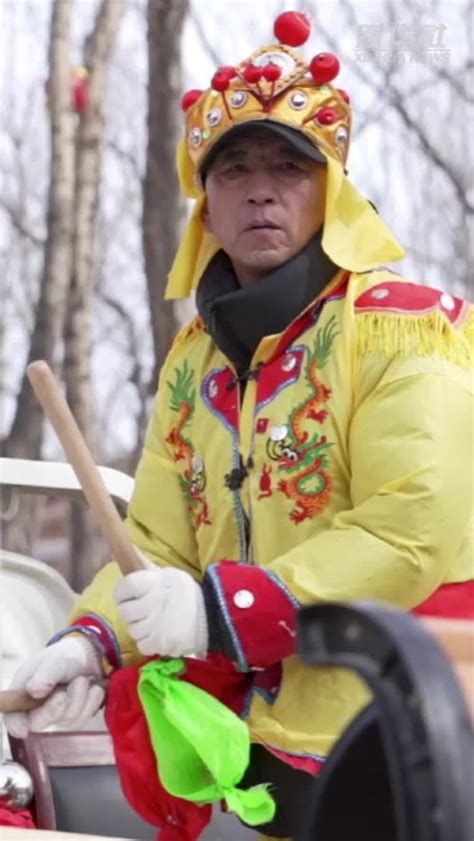 青海海东：社火“闹红”幸福年凤凰网视频凤凰网