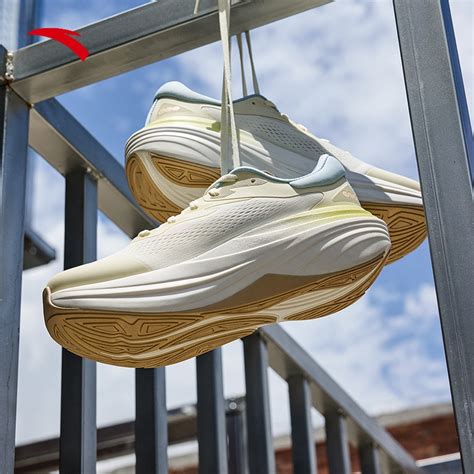 Anta ผู้หญิงเดินทาง Pg 2s รองเท้าวิ่งกันกระแทกลื่นรองเท้ากีฬาต่อสู้