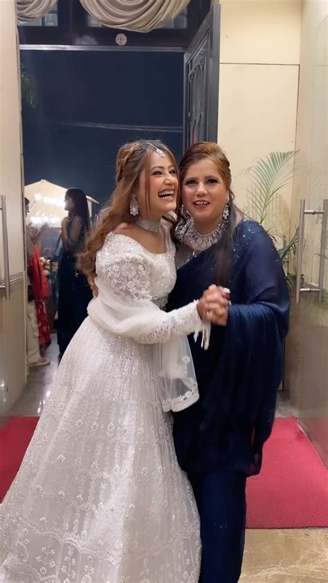 Sunita Sachdeva Sunita Sachdeva17 • Instagram Photos And Videos