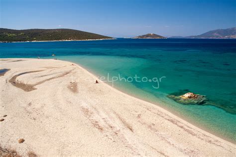 Φωτογραφίες από τις παραλίες στη Νότια Εύβοια