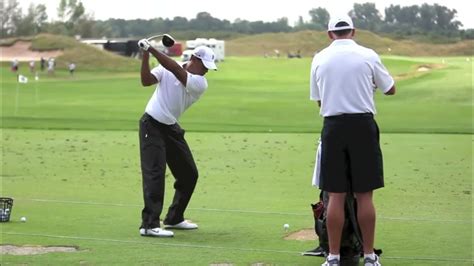 2010 Us Pga 챔피언십에서 타이거 우즈의 드라이버 스윙 분석 동영상 슬로우모션 스피드 비거리 Youtube