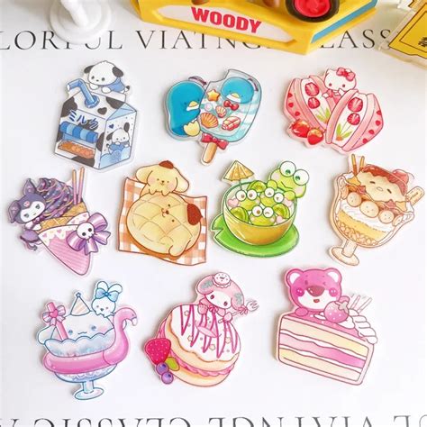 사랑스러운 산리오 만화 딸기 곰 새끼 고양이 개구리 케이크 아크릴 스크랩북 Diy 주얼리 머리핀 액세서리 장식 10 개 신제품