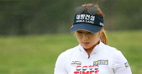 포토 핫식스 이정은 지금 필요한건 우비~