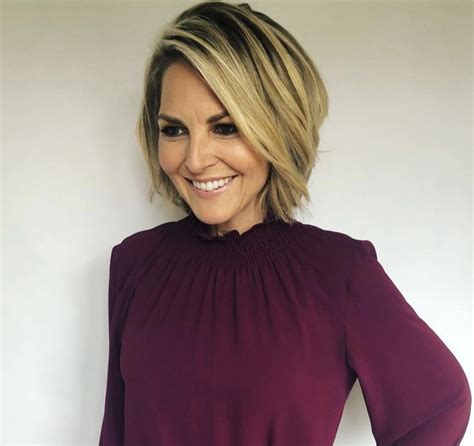 Georgie Gardner Hair Cleartheshoulders Beautiful Layers To This Aline