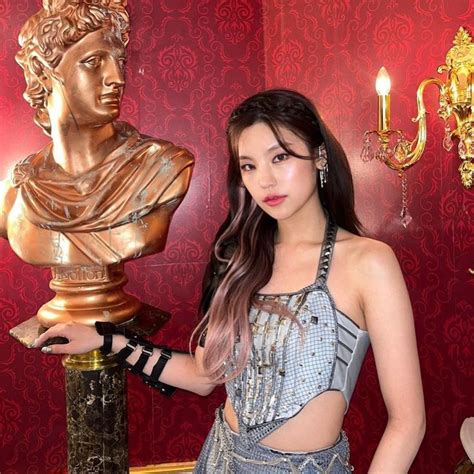 Pin de jay ౨ৎ em Itzy